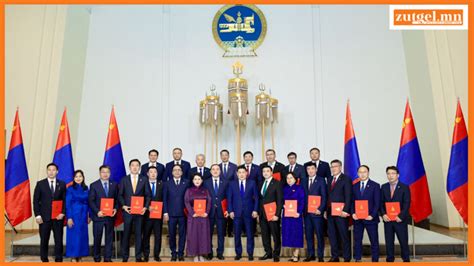 Монгол Улсын 33 дахь Ерөнхий сайд Л Оюун Эрдэнэ Засгийн газрын гишүүдээ томиллоо
