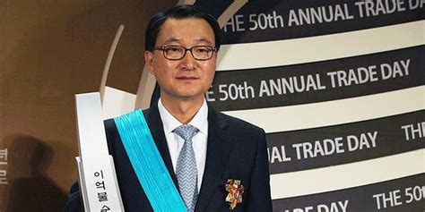 Who Is 김덕용 케이엠더블유 대표이사 회장