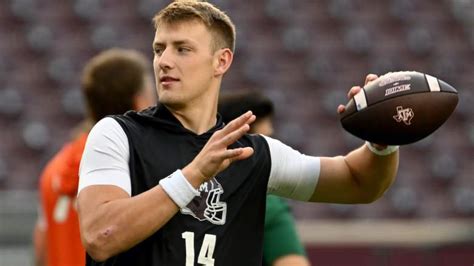 Max Johnson Unc Quarterback Who Is He Who Is He Dating