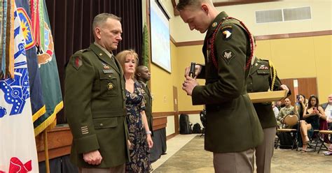 Cmdr Of Army Operational Test Command Promoted To General Officer