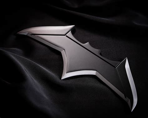 Batman Batarang Replica Elbenwald