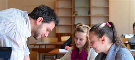 Над две хиляди души кандидатстваха за учители по програма Заедно в час”