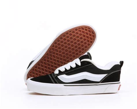 Vans Old Skool Knu — ціна 1799 грн у каталозі Кеди Купити жіночі речі за доступною ціною на Шафі