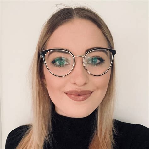 Porównanie 👉 Czasów Present Simple I Present Continuous Talkersipl