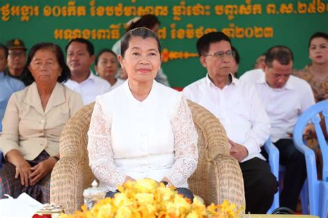 សម្តេច ម៉ែន សំអន អញ្ជើញបញ្ចុះខណ្ឌសីមាព្រះវិហារ និងឆ្លងសមិទ្ធផលនានា