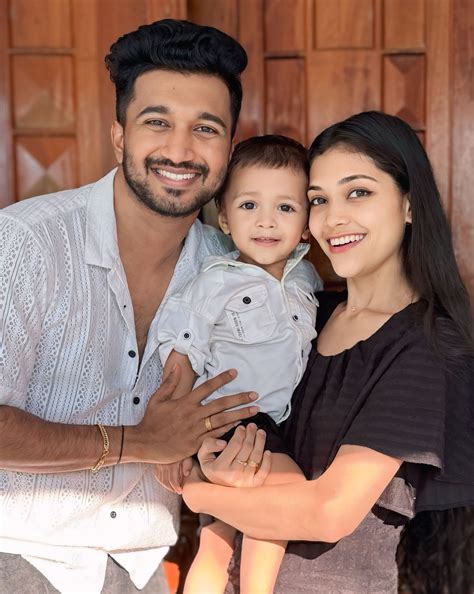 Rajesh Eshwar Rajesh Chinnuu • Instagram Photos And Videos