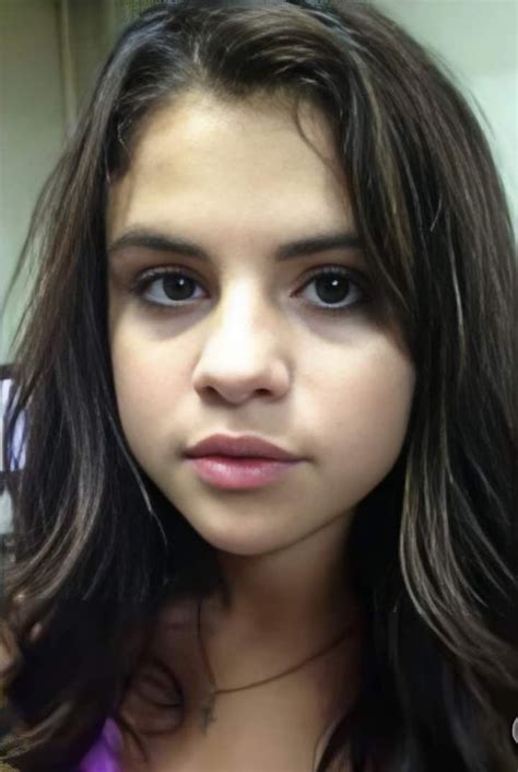 Pin By Andrew Schuricht On Selena Gomez Selena Gomez Cute Selena Gomez Photoshoot Selena Gomez