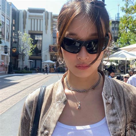 신인 걸그룹 연습생들 중에 상상도 못한 ‘재벌가 인물 포함돼 있다