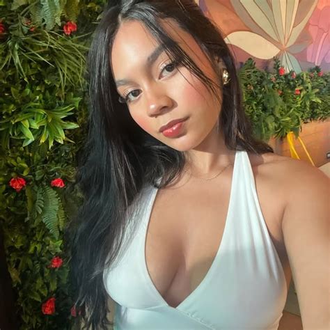 Nicole Doshi
