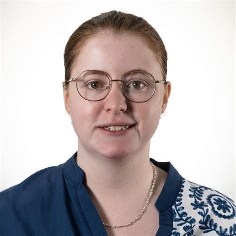 Ms Caitlin Murray Combs