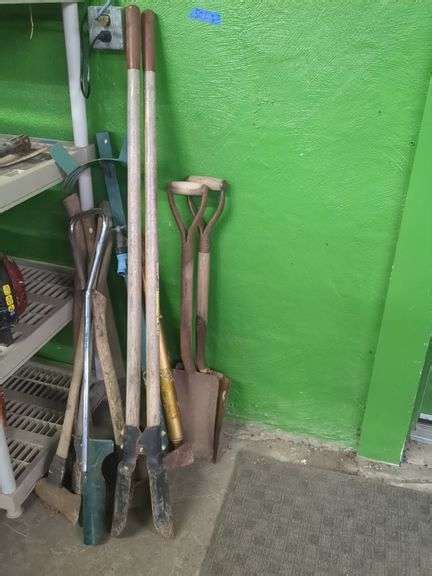Assorted Yard Garden Tools Delaware Auction Center