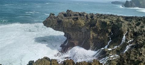 Sharp Waves On The Beach Stock Image Image Of Pantai 266582177
