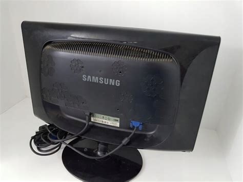 MONITOR SAMSUNG SYNCMASTER 2233 - 7619783092 - oficjalne archiwum Allegro