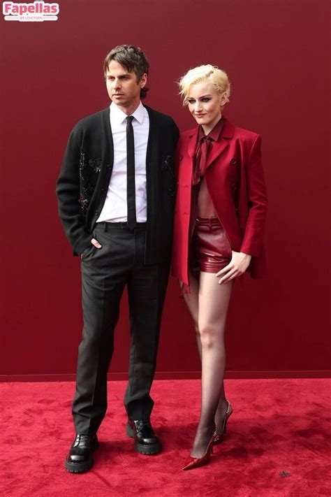 Julia Garner Aka Juliagarnerofficial Aka Ztyg Nude Leaks Onlyfans Fapellas