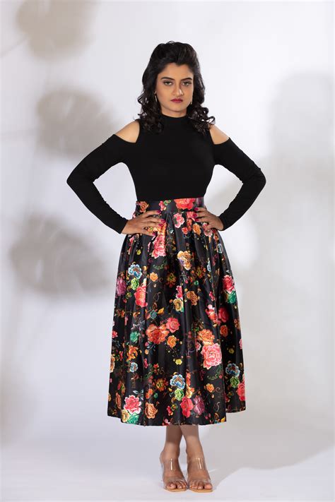 Gomathi Model Portfolio On Behance