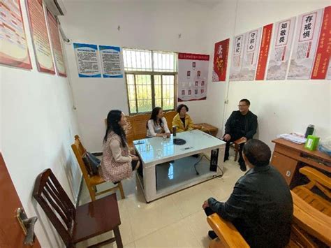 校长喻莉深入乡村振兴联系点开展走访调研工作 铜仁开放大学铜仁广播电视大学铜仁电大