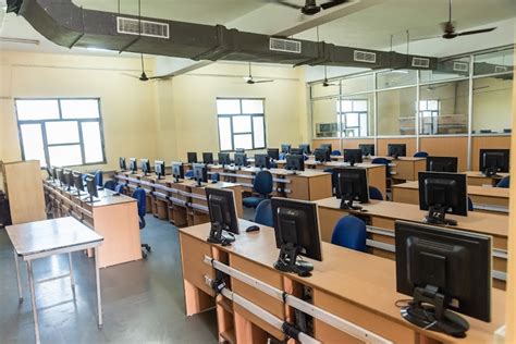 Hmr Institute Of Technology And Management New Delhi Campus Photos Virtual Tour