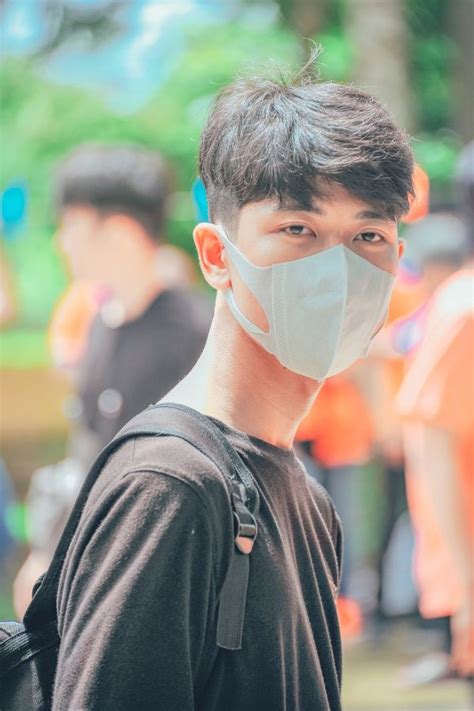 รูปภาพ สวย เด็กผู้ชาย ใบหน้า สีเขียว หัว สนุก ทรงผม เยาวชน