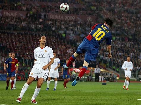 Barca  Images Lionel Messi Header Against Manchester United
