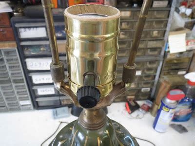 Lamp Parts And Repair Lamp Doctor 5 Steps To Replace A Lamp Socket