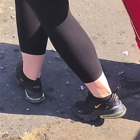 عاشقان مچ پا پارت ۲دخترای سکسی عزیزای دل میتونن عکساشونو بفرستن پست