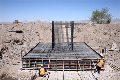 Дүүжин замын тээврийн багана суурь байрлуулах ажил 30 хувьтай үргэлжилж