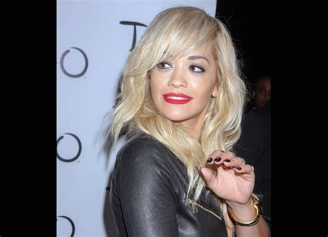 Rita Ora Long Hairstyle With Loose Waves And Hair Extensions