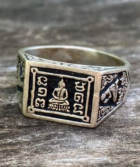 แหวนหน้าพระพุทธ หลวงปู่ดู่ วัดสะแก จ อยุธยา เนื้อเงิน ปี2532 Th