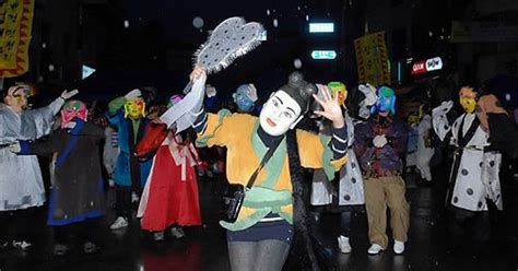 공주시 백제문화제 웅진성퍼레이드 유료화
