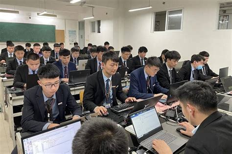 八维教育官网 八维教育游戏开发培训助力学员快速与时代匹配