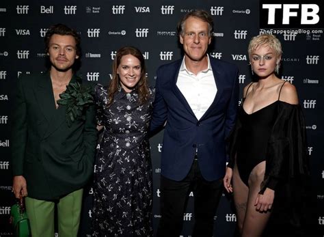 Emma Corrin Emmalouisecorrin Nude OnlyFans Photo 54 The Fappening Plus