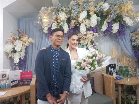 Ara Mina Turns Emotional As She Fulfills Talk Show Host Dream Via Net S Magandang Araw