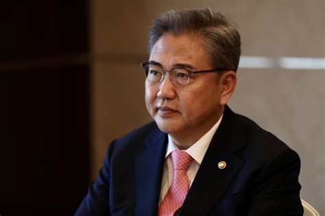 Ерөнхий сайд Л Оюун Эрдэнэ БНСУ ын Гадаад хэргийн сайд Пак Жинийг хүлээн авч уулзав