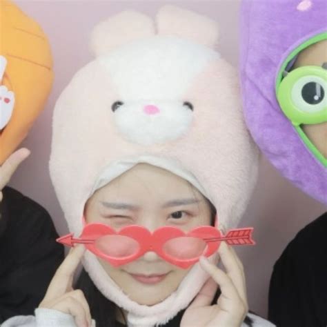 Sylviasyong • Threads Say More