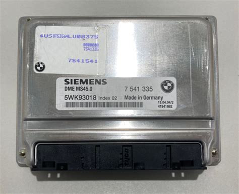 2004 E85 Bmw Z4 30i Convertible Engine Control Module Ecu Dme