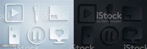 일시 중지 버튼 문서 폴더 스마트 폰 휴대 전화 좋아요와 심장 마이크및 정사각형 아이콘으로 재생을 설정합니다 벡터 3차원 형태에 대한 스톡 벡터 아트 및 기타 이미지