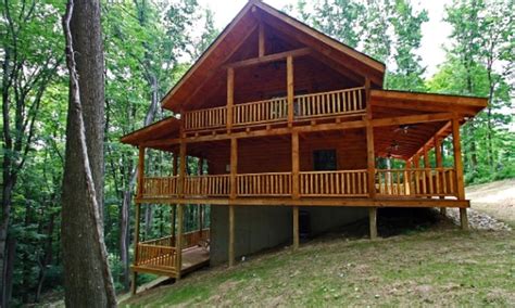 Large Log Cabin Rental Perfect For Families In Hocking Hills Ohio