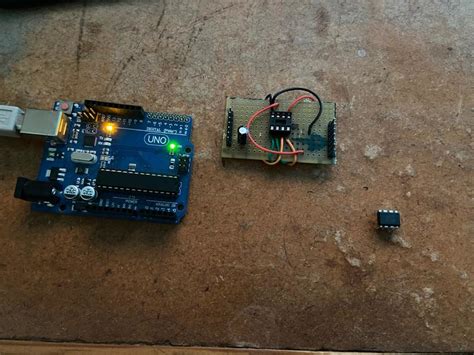 UNO ATTINY PROGRAMMER Radical Tech Tutorials