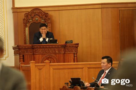 ФОТО Гишүүдийн тоог 126 болгон баталсан УИХ ын чуулганы хуралдаанаас