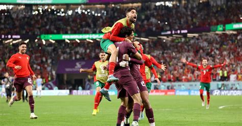 모로코 스페인 꺾고 사상 첫 8강 진출