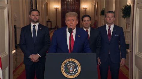 Владислав Дейнего США бомбят ядерные объекты Ирана в первые часы 22 июня Лента новостей ЛНР