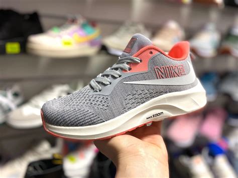 Купить летние кроссовки Nike Zoom серые с розовым в Room78.net