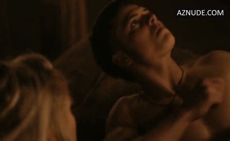 Alex Hogh Andersen Sexy Scene In Vikings AZMen