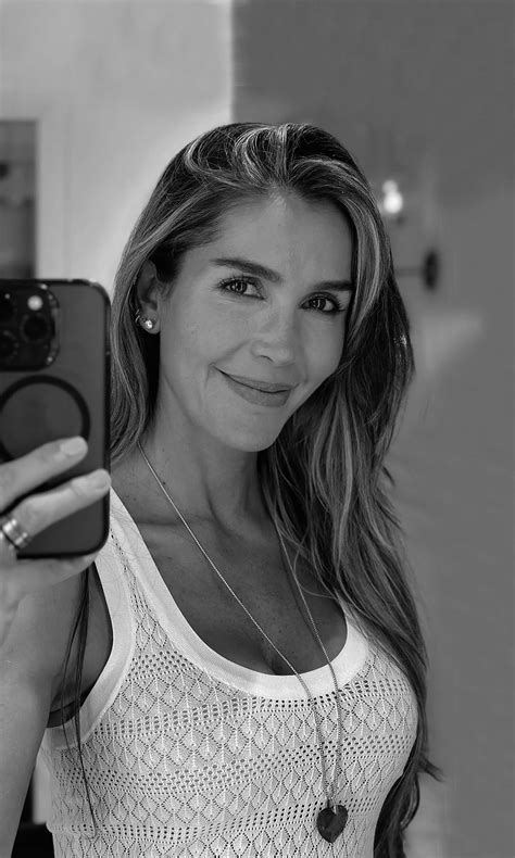 Isabel Cristina Estrada La Nube