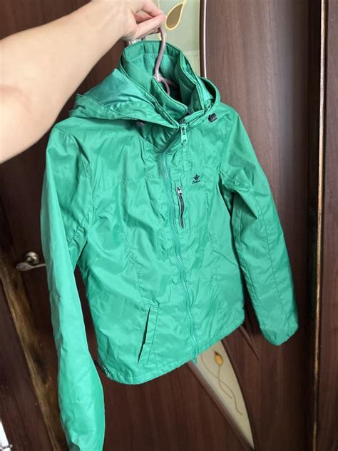 Вітрівка — ціна 350 грн у каталозі Вітровки Купити жіночі речі за доступною ціною на Шафі