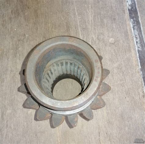 Зъбно колело за багер Резервни части Трактори механизация инвентар Провадия Ново зъб