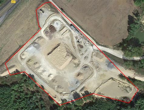 Qgis How To Automaticaly Draw Polygons Inside Polygon Geographic Information Systems Stack