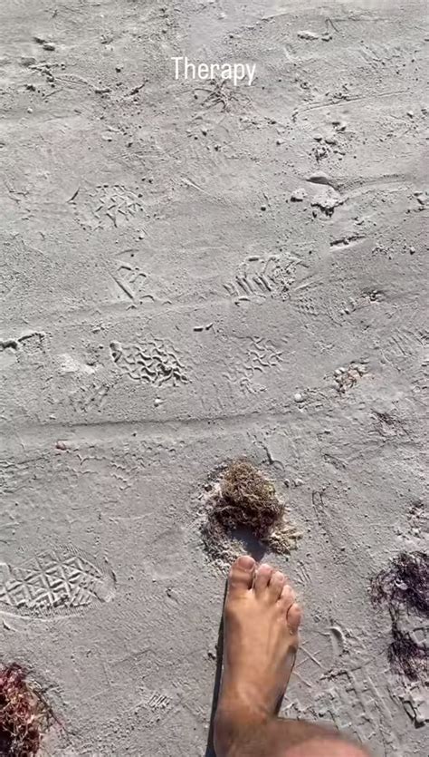 Daniel Solwolds Feet