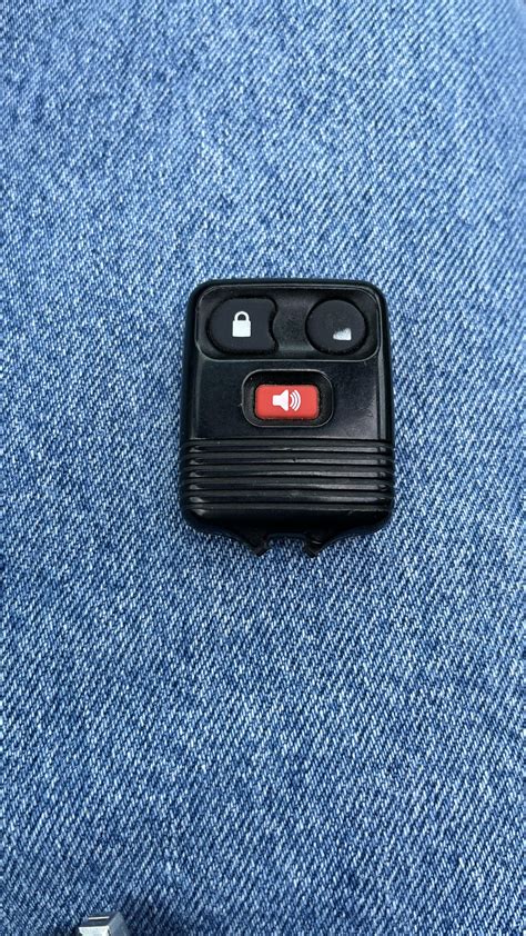How Do I Fix This Key Fob So I Can Attach It To A Keychain Again R Howto