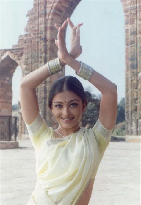 aishu bhabhi rare gem series video link is in the comments